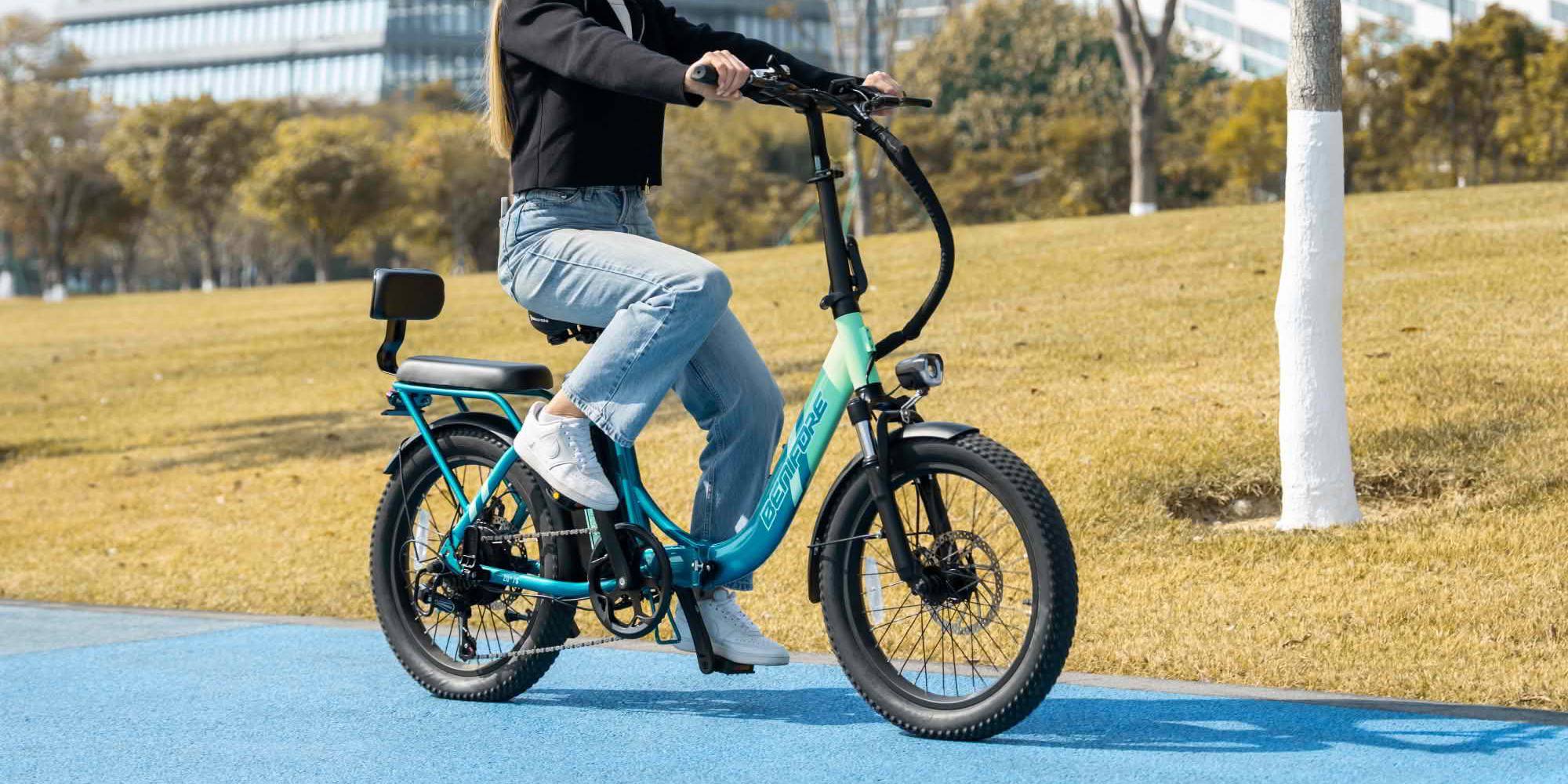 Save $500 on Luckeep's C23 folding step-through e-bike with a removable ...